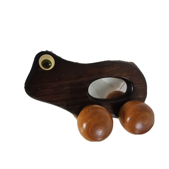 CWS | Toys | Vintage Wood Push Toy Cws Frog W Googly Green Black Eyes ...